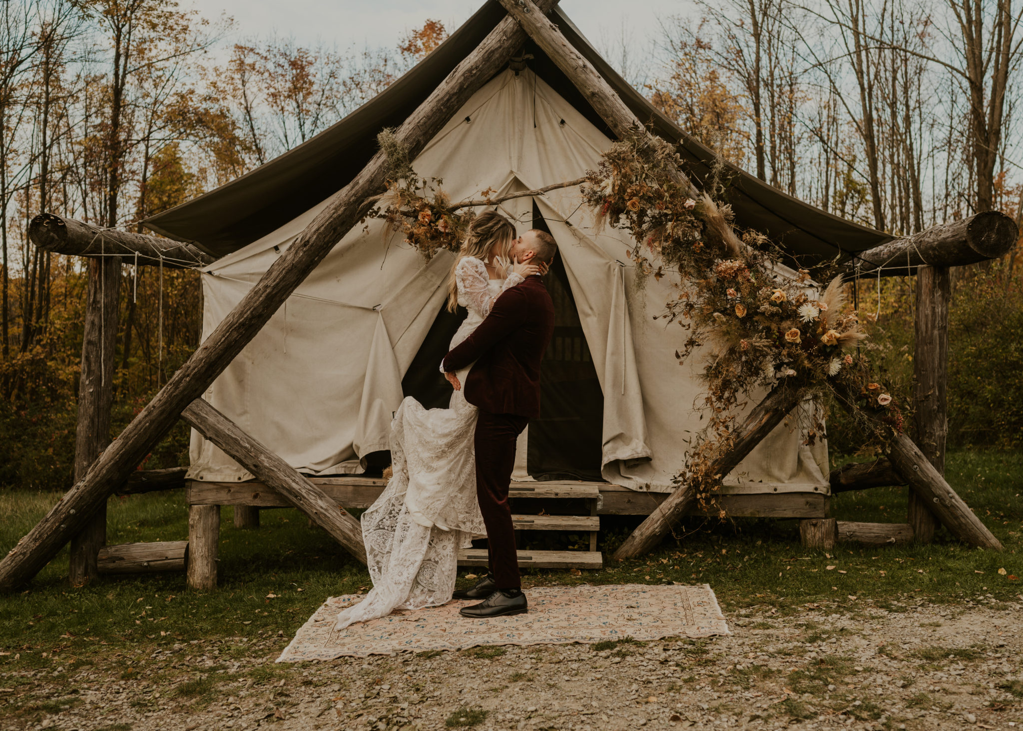 Ithaca Firelight Camps Wedding - emilywatkinsphoto.com