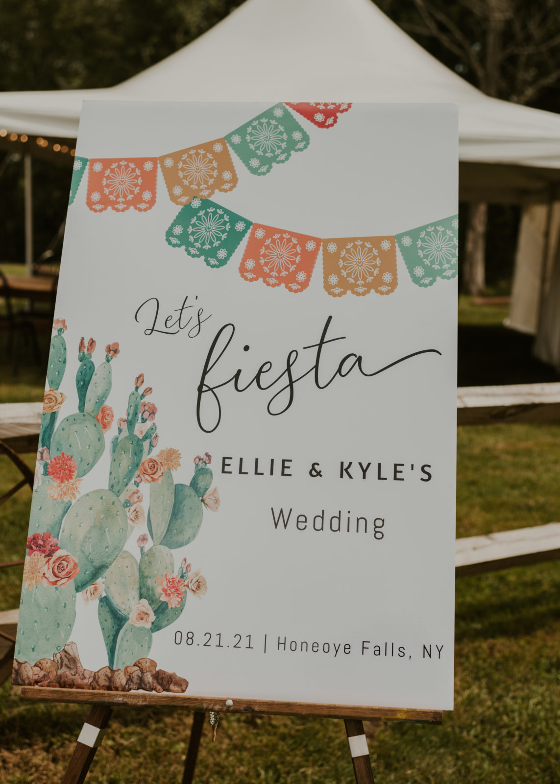 Finger Lakes Barn Wedding - emilywatkinsphoto.com
