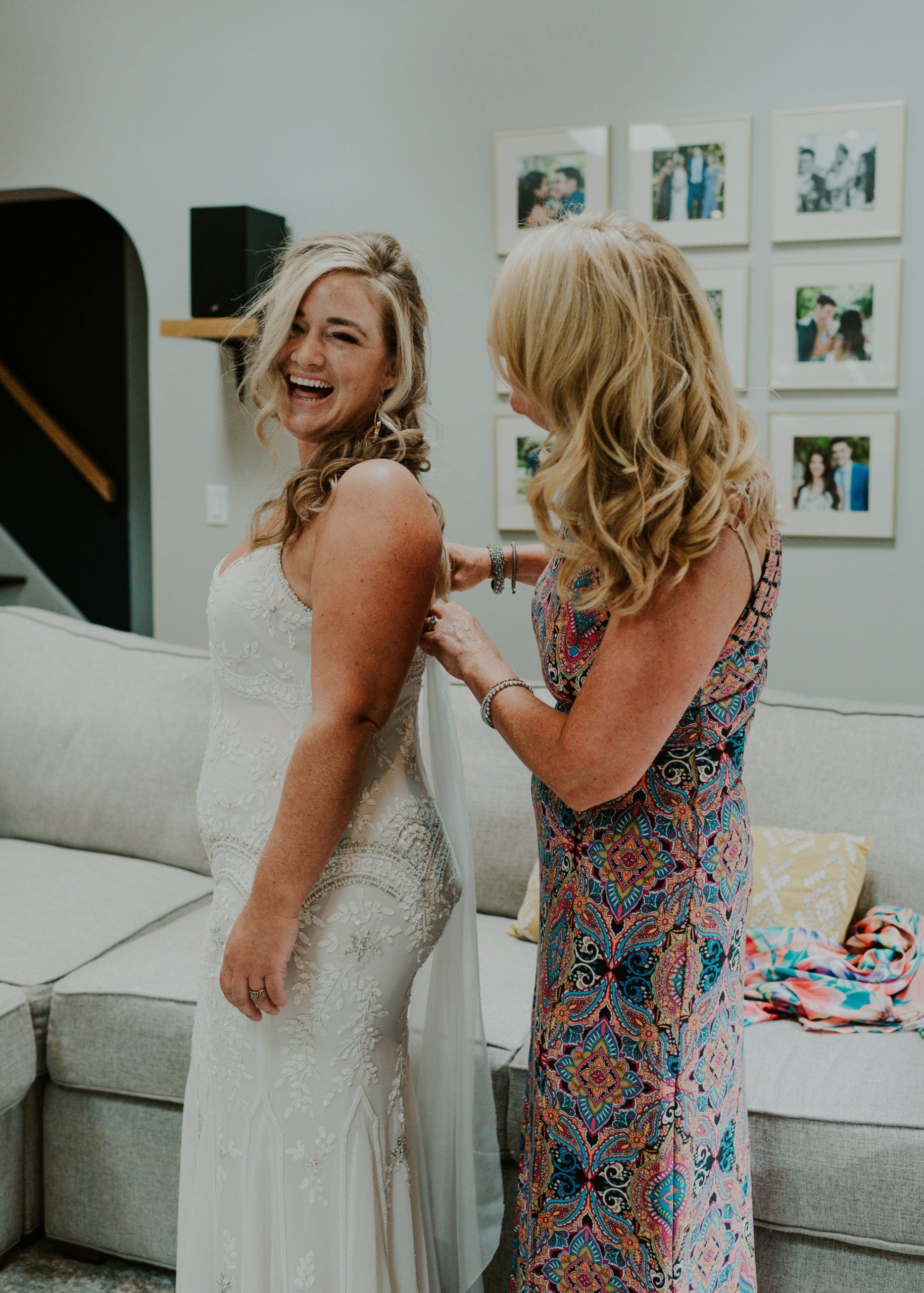 Finger Lakes Barn Wedding - emilywatkinsphoto.com