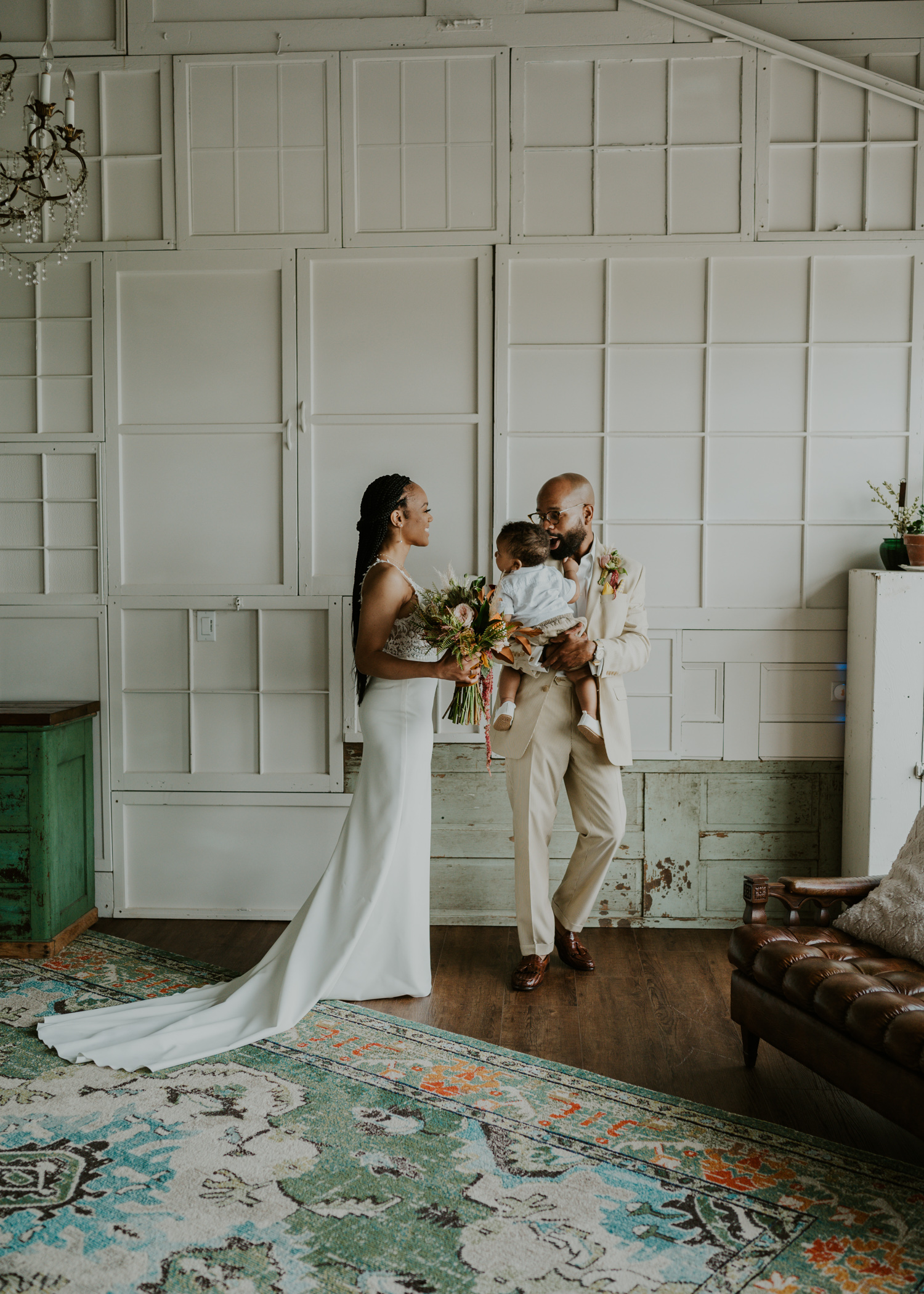 First Look Ideas for Different People on Your Wedding Day